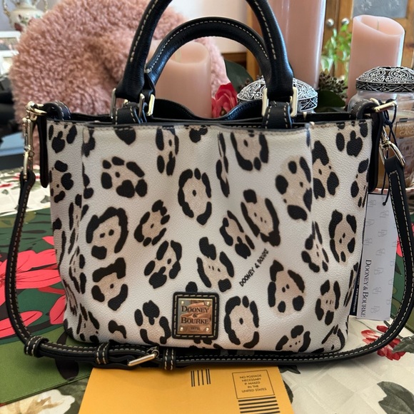 Dooney & Bourke | Bags | Dooney Bourke Mini Barlow Nwt Animal Leopard ...
